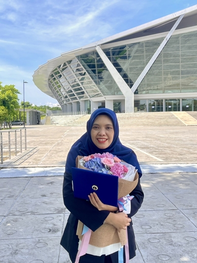 Congratulations to Ms. Munsuree Kalong, a former master’s degree student in Chemical Engineering ...